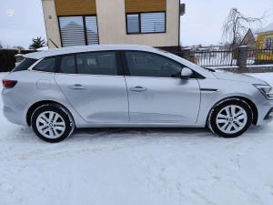 Pelēks Renault Megane 2022 Kalvarija, ar dzinēja tilpumu 1.46 L un nobraukumu 124 tūkst. km par 12572 €, foto 5 vietnē AUTOMOTO.COM.LV