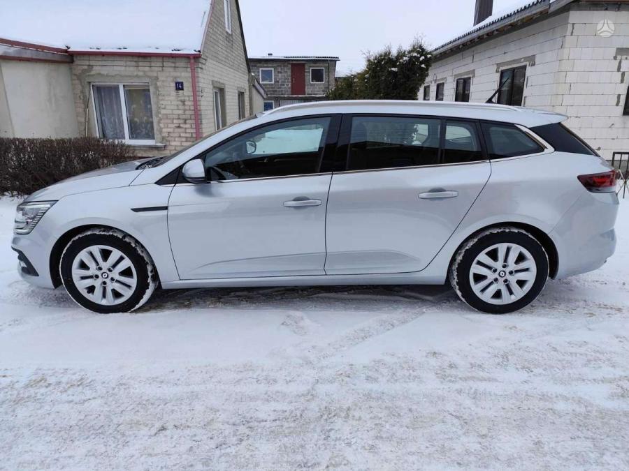 Pelēks Renault Megane 2022 Kalvarija, ar dzinēja tilpumu 1.46 L un nobraukumu 124 tūkst. km par 12572 €, foto 6 vietnē AUTOMOTO.COM.LV