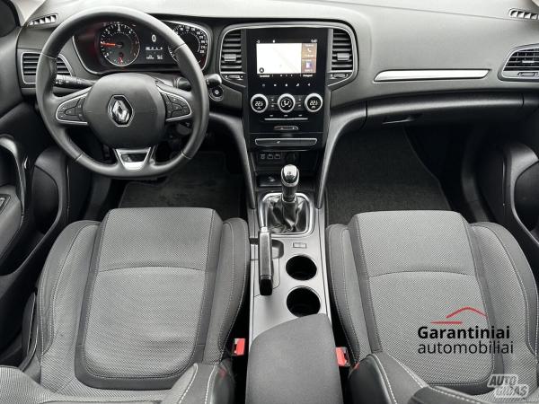 Grey Renault Megane 2022 in Avizieniai, with an engine capacity of 1.50 L and mileage of 115 thousand km for 12850 €, photo 3 on AUTOMOTO.COM.LV