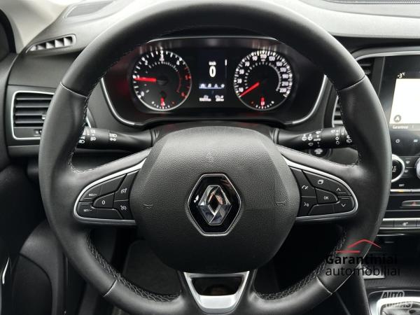 Grey Renault Megane 2022 in Avizieniai, with an engine capacity of 1.50 L and mileage of 115 thousand km for 12850 €, photo 6 on AUTOMOTO.COM.LV