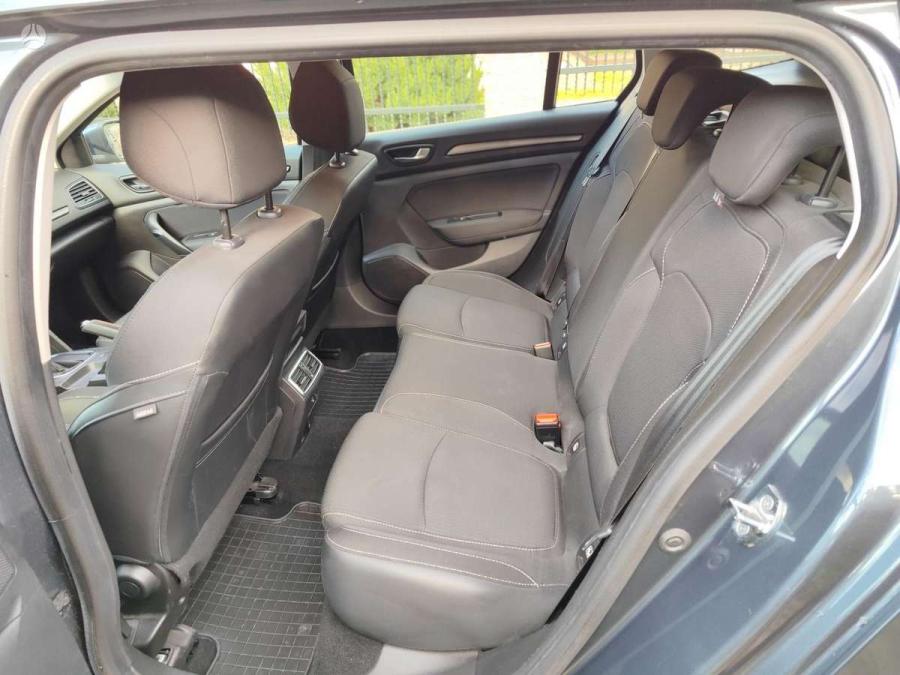 Pelēks Renault Megane 2022 Marijampole, ar dzinēja tilpumu 1.46 L un nobraukumu 168 tūkst. km par 11126 €, foto 12 vietnē AUTOMOTO.COM.LV