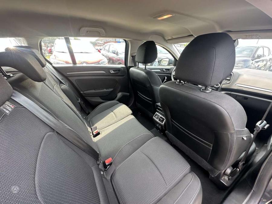 Pelēks Renault Megane 2022 Viļņa, ar dzinēja tilpumu 1.33 L un nobraukumu 156 tūkst. km par 9679 €, foto 15 vietnē AUTOMOTO.COM.LV