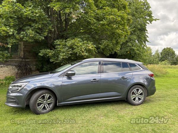 Pelēks Renault Megane 2022 Rapla, ar dzinēja tilpumu 1.30 L un nobraukumu 119 tūkst. km par 12900 €, foto 4 vietnē AUTOMOTO.COM.LV