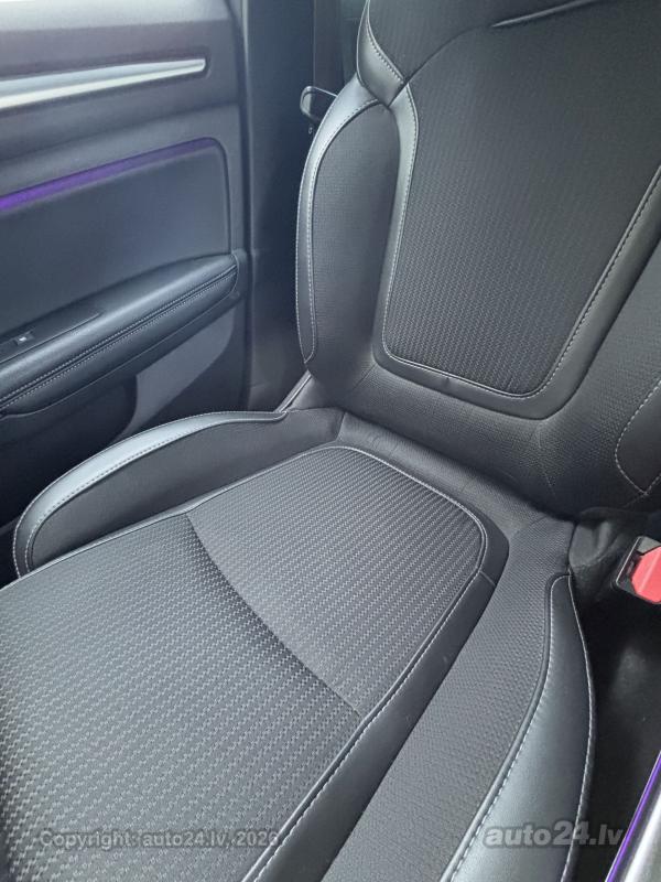 Pelēks Renault Megane 2022 Rapla, ar dzinēja tilpumu 1.30 L un nobraukumu 119 tūkst. km par 12900 €, foto 9 vietnē AUTOMOTO.COM.LV