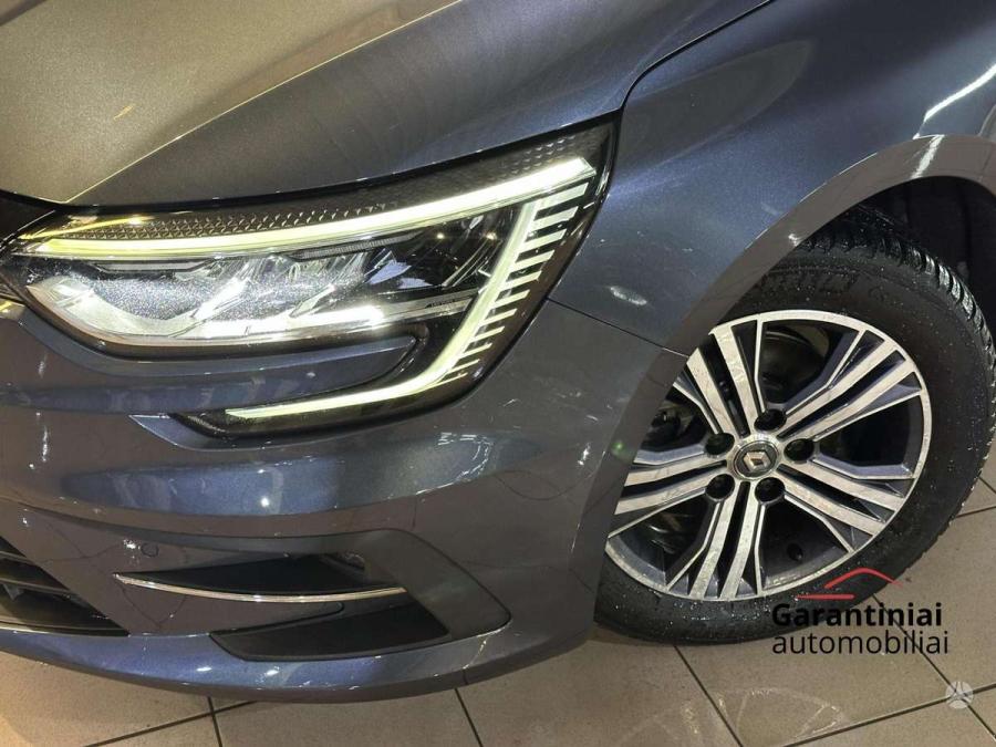 Pelēks Renault Megane 2022 Viļņa, ar dzinēja tilpumu 1.50 L un nobraukumu 115 tūkst. km par 12850 €, foto 25 vietnē AUTOMOTO.COM.LV