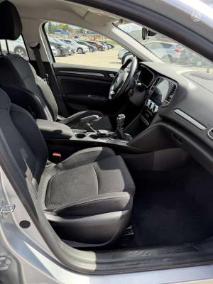 Grey Renault Megane 2022 in Taurage, with an engine capacity of 1.33 L and mileage of 126 thousand km for 10769 €, photo 12 on AUTOMOTO.COM.LV