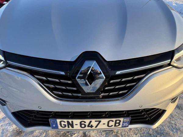 Grey Renault Megane 2023 in Marijampole, with an engine capacity of 1.33 L and mileage of 125 thousand km for 13546 €, photo 11 on AUTOMOTO.COM.LV
