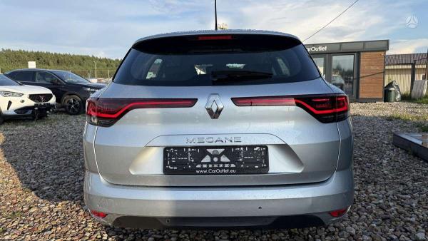 Grey Renault Megane 2023 in Vilnius, with an engine capacity of 1.46 L and mileage of 166 thousand km for 11979 €, photo 4 on AUTOMOTO.COM.LV