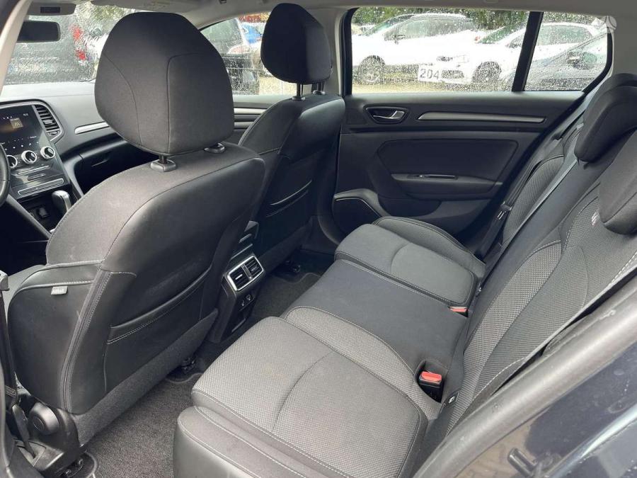 Grey Renault Megane 2023 in Taurage, with an engine capacity of 1.46 L and mileage of 215 thousand km for 8200 €, photo 13 on AUTOMOTO.COM.LV