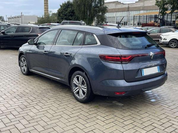 Grey Renault Megane 2023 in Taurage, with an engine capacity of 1.46 L and mileage of 215 thousand km for 8200 €, photo 4 on AUTOMOTO.COM.LV