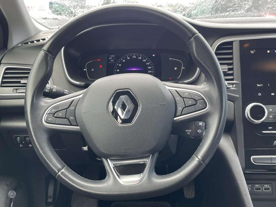 Grey Renault Megane 2023 in Taurage, with an engine capacity of 1.46 L and mileage of 215 thousand km for 8200 €, photo 10 on AUTOMOTO.COM.LV