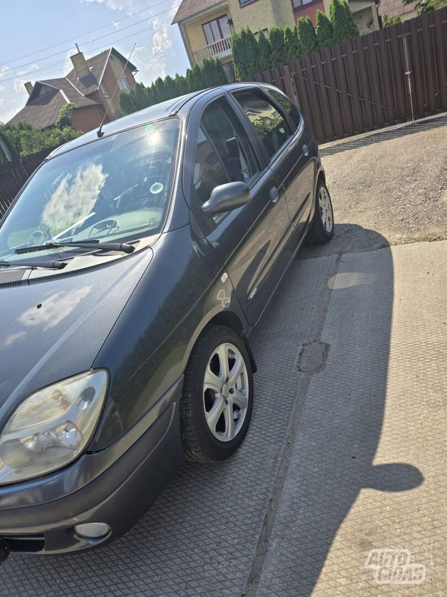 Renault Megane 2001 in Panevezys, with an engine capacity of 1.90 L and mileage of 258 thousand km for 900 €, photo 1 on AUTOMOTO.COM.LV