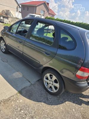 Renault Megane 2001 in Panevezys, with an engine capacity of 1.90 L and mileage of 258 thousand km for 900 €, photo 3 on AUTOMOTO.COM.LV