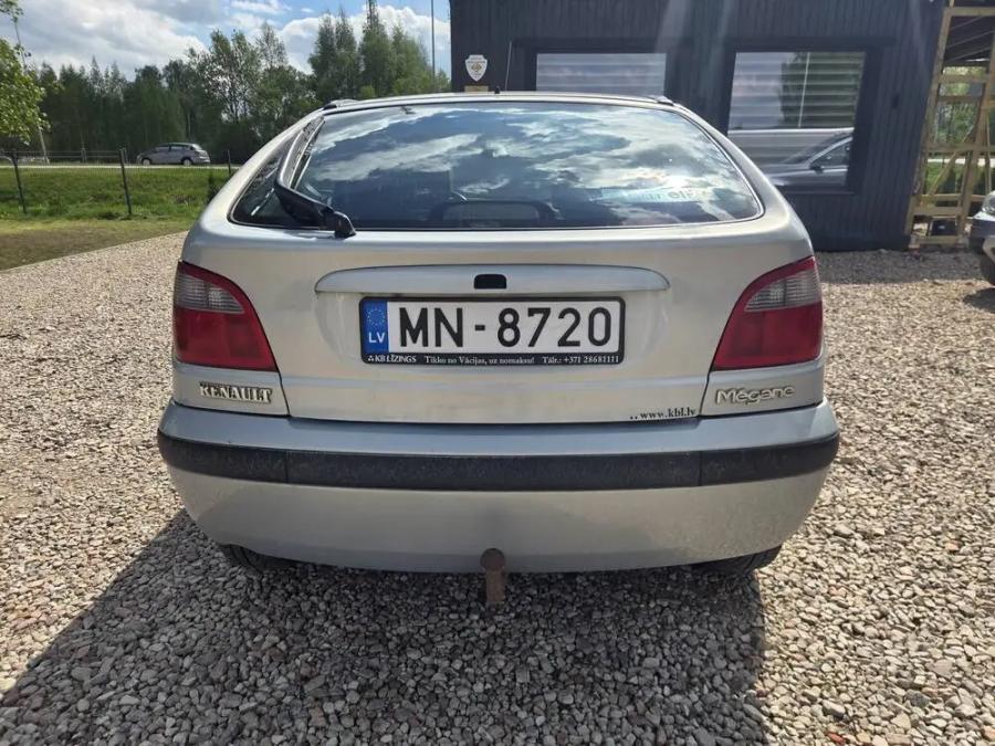 Renault Megane 2002 in Jelgava, with an engine capacity of 1.60 L and mileage of 0 thousand km for 1100 €, photo 6 on AUTOMOTO.COM.LV