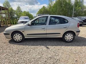 Renault Megane 2002 in Jelgava, with an engine capacity of 1.60 L and mileage of 0 thousand km for 1100 €, photo 8 on AUTOMOTO.COM.LV
