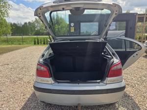 Renault Megane 2002 in Jelgava, with an engine capacity of 1.60 L and mileage of 0 thousand km for 1100 €, photo 12 on AUTOMOTO.COM.LV