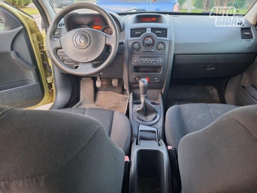Renault Megane 2003 Šauļi, ar dzinēja tilpumu 1.40 L un nobraukumu 300 tūkst. km par 850 €, foto 6 vietnē AUTOMOTO.COM.LV