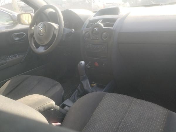 Renault Megane 2003 Viļņa, ar dzinēja tilpumu 1.50 L un nobraukumu 340 tūkst. km par 680 €, foto 8 vietnē AUTOMOTO.COM.LV