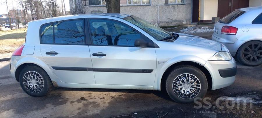 Renault Megane 2003 Jūrmala, ar dzinēja tilpumu 1.50 L un nobraukumu 300 tūkst. km par 1080 €, foto 3 vietnē AUTOMOTO.COM.LV