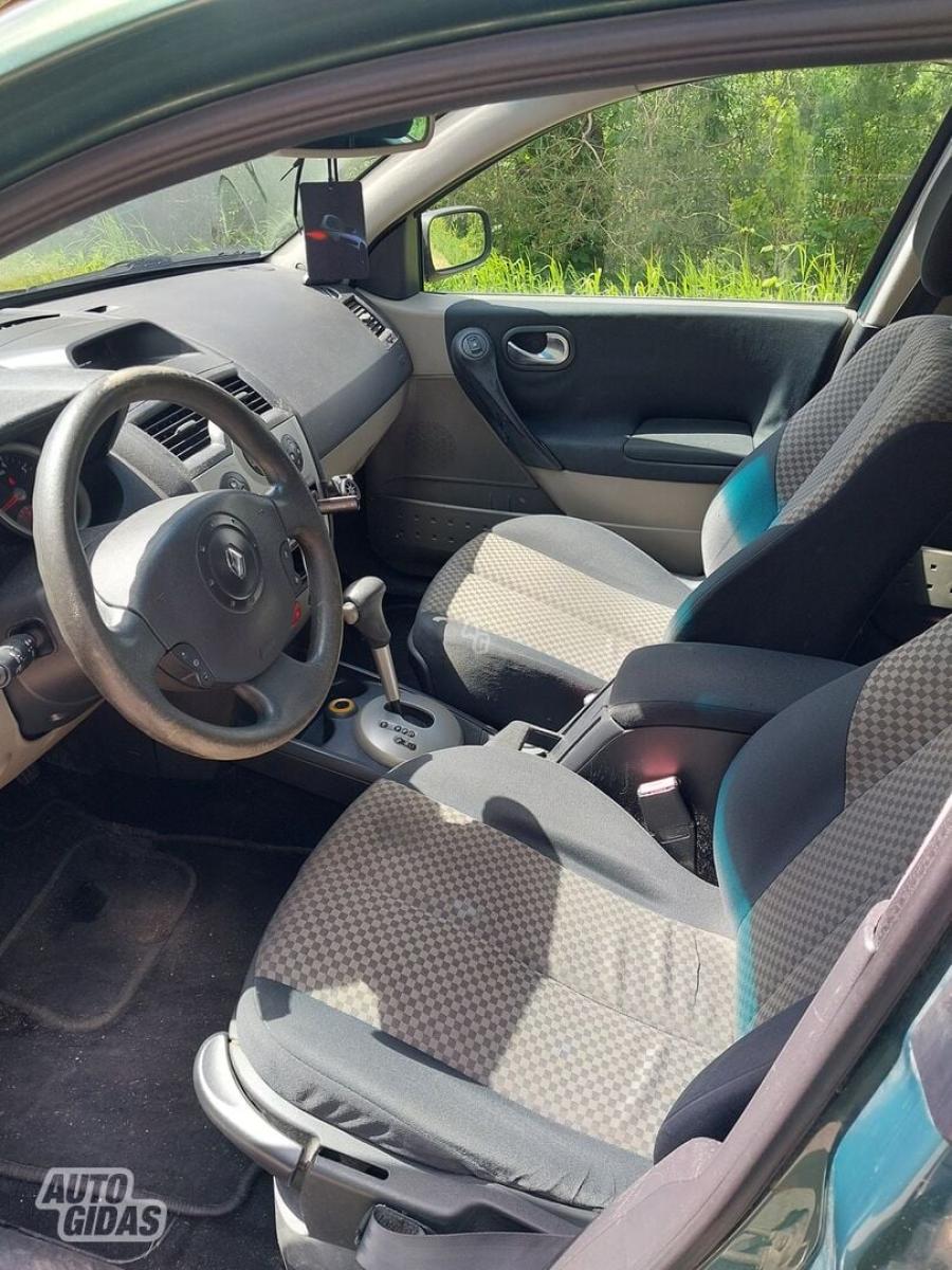 Renault Megane 2003 in Panevezys, with an engine capacity of 2.00 L and mileage of 173 thousand km for 850 €, photo 6 on AUTOMOTO.COM.LV