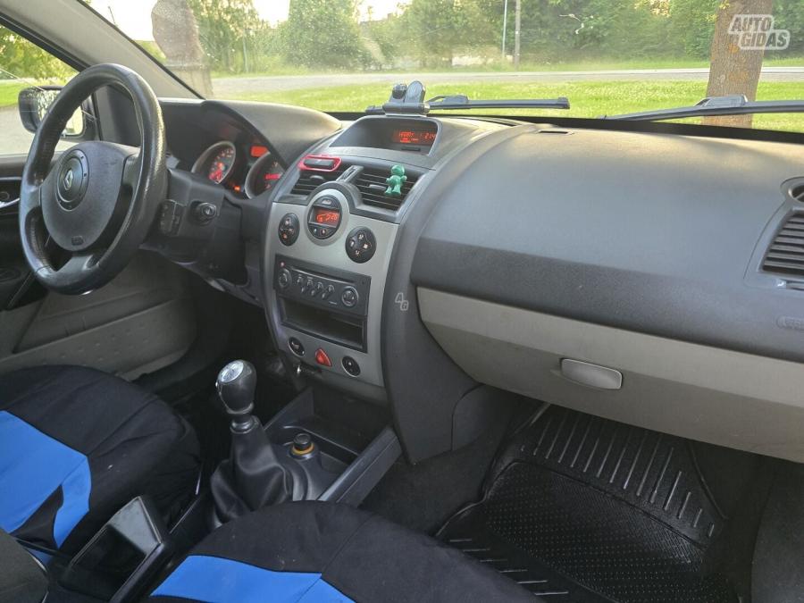 Renault Megane 2003 Radviliškis, ar dzinēja tilpumu 1.90 L un nobraukumu 331 tūkst. km par 780 €, foto 17 vietnē AUTOMOTO.COM.LV