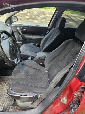 Renault Megane 2004 Prienai, ar dzinēja tilpumu 1.90 L un nobraukumu 317 tūkst. km par 777 €, foto 10 vietnē AUTOMOTO.COM.LV