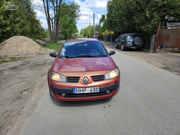 Renault Megane 2004 in Prienai, with an engine capacity of 1.90 L and mileage of 300 thousand km for 700 €, photo 2 on AUTOMOTO.COM.LV