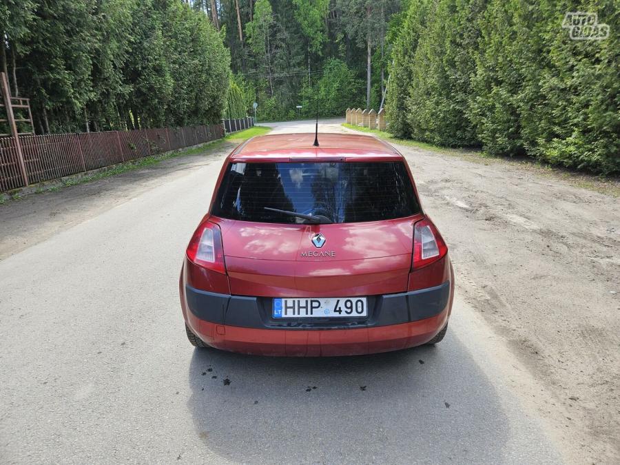 Renault Megane 2004 Prienai, ar dzinēja tilpumu 1.90 L un nobraukumu 300 tūkst. km par 700 €, foto 7 vietnē AUTOMOTO.COM.LV