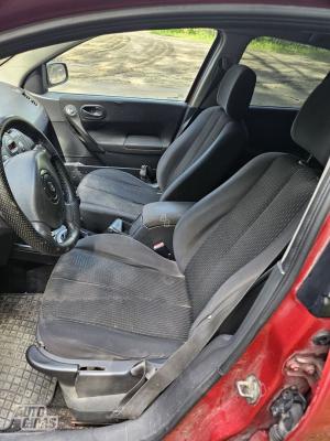 Renault Megane 2004 in Prienai, with an engine capacity of 1.90 L and mileage of 300 thousand km for 650 €, photo 11 on AUTOMOTO.COM.LV