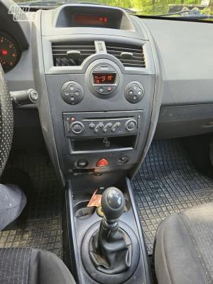 Renault Megane 2004 Prienai, ar dzinēja tilpumu 1.90 L un nobraukumu 317 tūkst. km par 600 €, foto 12 vietnē AUTOMOTO.COM.LV