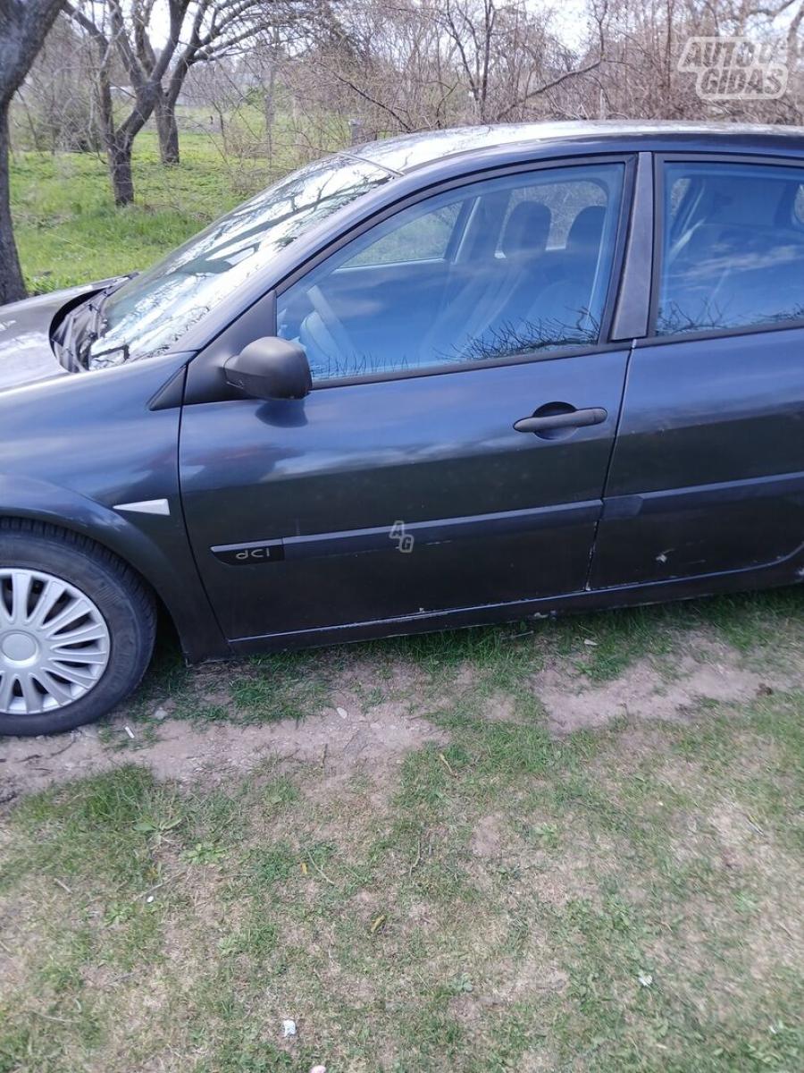 Renault Megane 2005 Joniškis, ar dzinēja tilpumu 1.50 L un nobraukumu 265 tūkst. km par 600 €, foto 7 vietnē AUTOMOTO.COM.LV