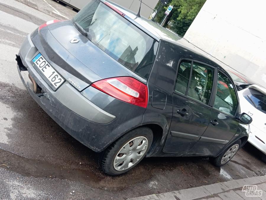 Renault Megane 2006 Viļņa, ar dzinēja tilpumu 1.60 L un nobraukumu 260 tūkst. km par 850 €, foto 5 vietnē AUTOMOTO.COM.LV