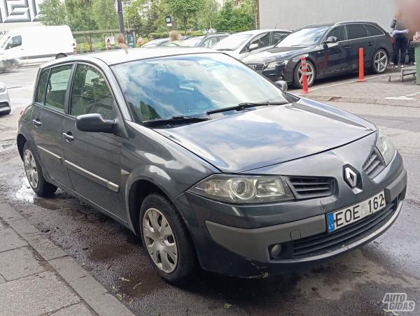 Renault Megane 2006 Viļņa, ar dzinēja tilpumu 1.60 L un nobraukumu 260 tūkst. km par 850 €, foto 5 vietnē AUTOMOTO.COM.LV