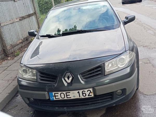 Renault Megane 2006 Viļņa, ar dzinēja tilpumu 1.60 L un nobraukumu 260 tūkst. km par 850 €, foto 7 vietnē AUTOMOTO.COM.LV