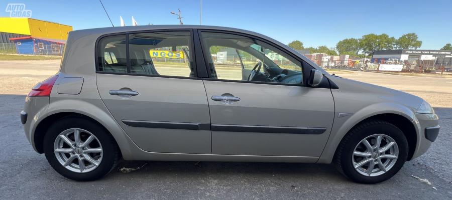 Renault Megane 2006 in Jonava, with an engine capacity of 1.50 L and mileage of 205 thousand km for 2450 €, photo 3 on AUTOMOTO.COM.LV