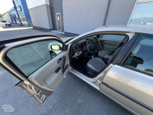 Renault Megane 2006 in Jonava, with an engine capacity of 1.50 L and mileage of 205 thousand km for 2450 €, photo 12 on AUTOMOTO.COM.LV