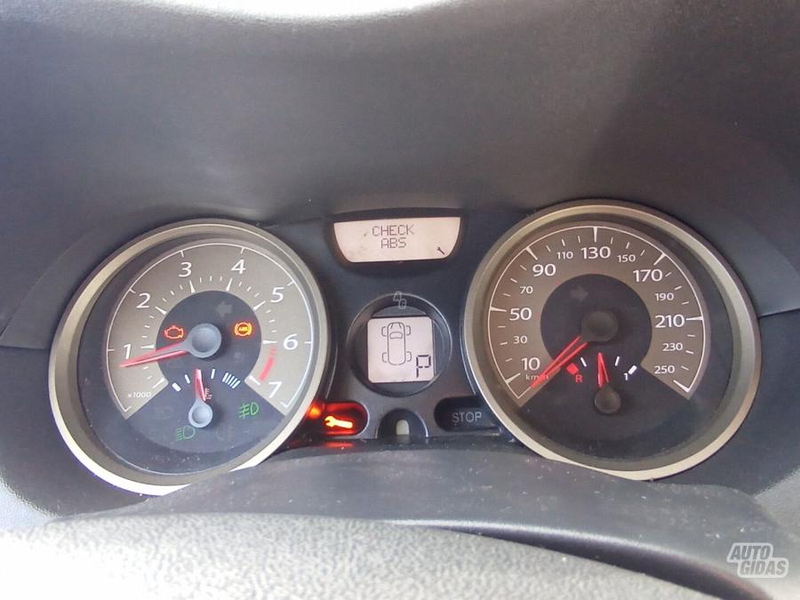 Renault Megane 2006 in Vilnius, with an engine capacity of 1.60 L and mileage of 260 thousand km for 850 €, photo 16 on AUTOMOTO.COM.LV