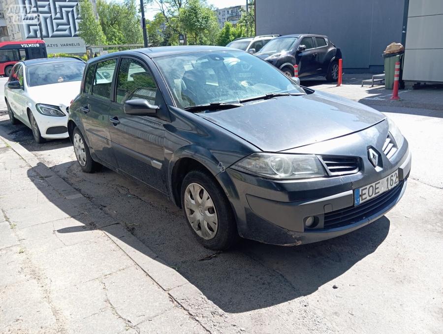 Рено Меган 2006 в Вильнюс, объемом двигателя 1.60 л и пробегом 260 тыс. км за 700 €, фото 4 на AUTOMOTO.COM.LV