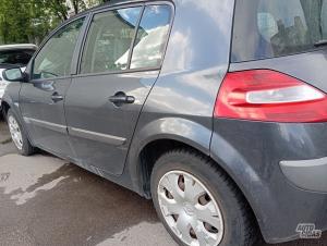 Renault Megane 2006 Viļņa, ar dzinēja tilpumu 1.60 L un nobraukumu 260 tūkst. km par 700 €, foto 10 vietnē AUTOMOTO.COM.LV