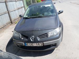 Renault Megane 2006 in Vilnius, with an engine capacity of 1.60 L and mileage of 260 thousand km for 700 €, photo 7 on AUTOMOTO.COM.LV