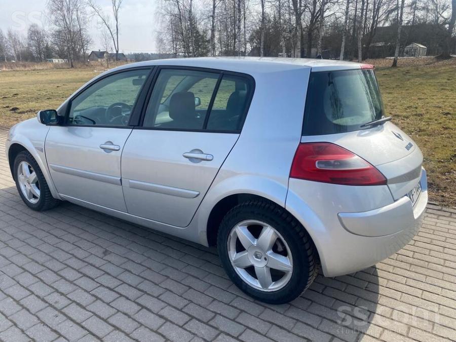 Renault Megane 2007 Cēsis, ar dzinēja tilpumu 1.50 L un nobraukumu 253 tūkst. km par 1050 €, foto 3 vietnē AUTOMOTO.COM.LV