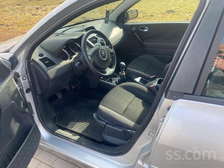 Renault Megane 2007 Cēsis, ar dzinēja tilpumu 1.50 L un nobraukumu 253 tūkst. km par 1050 €, foto 4 vietnē AUTOMOTO.COM.LV