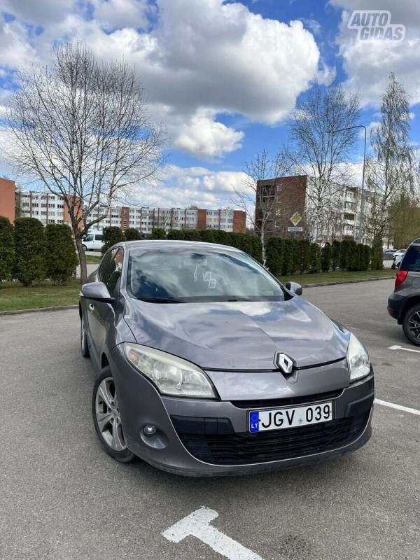 Renault Megane 2008 in Siauliai, with an engine capacity of 1.90 L and mileage of 240 thousand km for 800 €, photo 1 on AUTOMOTO.COM.LV