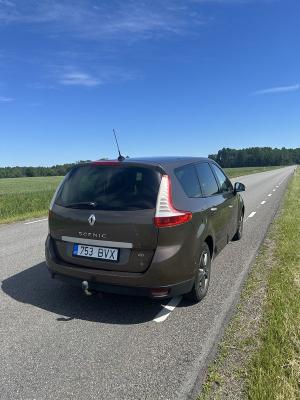 Renault Megane 2009 Tallina, ar dzinēja tilpumu 1.90 L un nobraukumu 532 tūkst. km par 1700 €, foto 13 vietnē AUTOMOTO.COM.LV