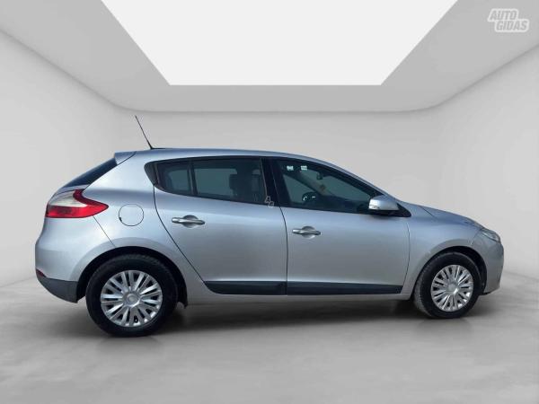 Renault Megane 2009 in Kaunas, with an engine capacity of 1.50 L and mileage of 199 thousand km for 2490 €, photo 7 on AUTOMOTO.COM.LV