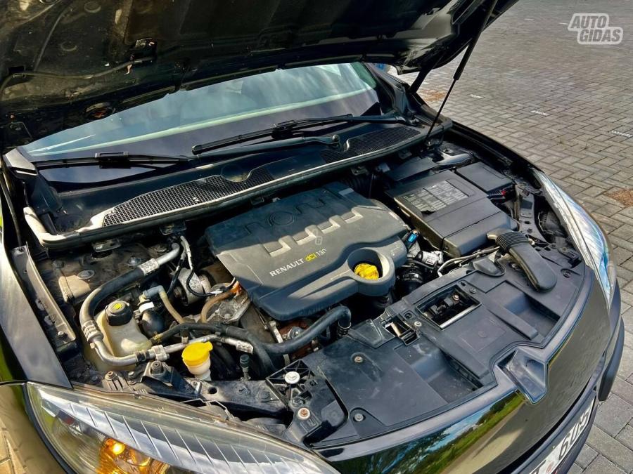 Renault Megane 2009 in Panevezys, with an engine capacity of 1.90 L and mileage of 187 thousand km for 2400 €, photo 8 on AUTOMOTO.COM.LV