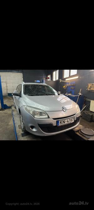Renault Megane 2010 in Riga, with an engine capacity of 1.60 L and mileage of 342 thousand km for 2300 €, photo 8 on AUTOMOTO.COM.LV