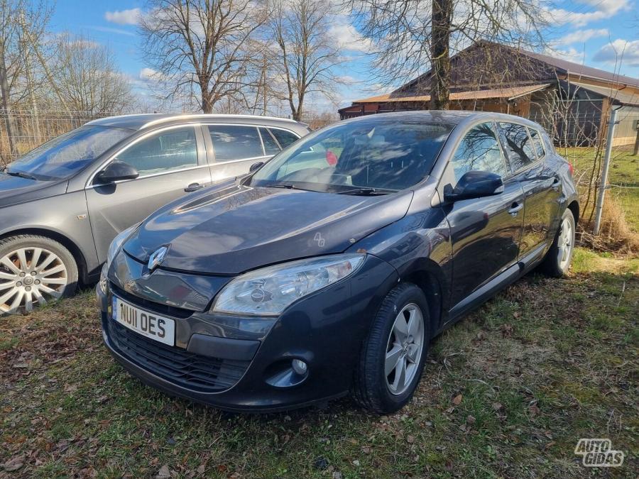 Renault Megane 2011 in Taurage, with an engine capacity of 1.50 L and mileage of 170 thousand km for 1150 €, photo 4 on AUTOMOTO.COM.LV