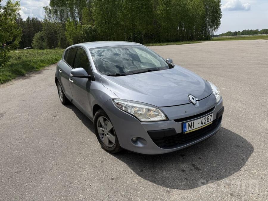 Renault Megane 2011 Rīga, ar dzinēja tilpumu 1.50 L un nobraukumu 296 tūkst. km par 3330 €, foto 3 vietnē AUTOMOTO.COM.LV