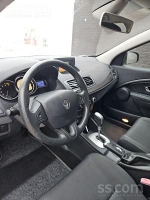 Renault Megane 2011 Cēsis, ar dzinēja tilpumu 2.00 L un nobraukumu 341 tūkst. km par 3300 €, foto 7 vietnē AUTOMOTO.COM.LV